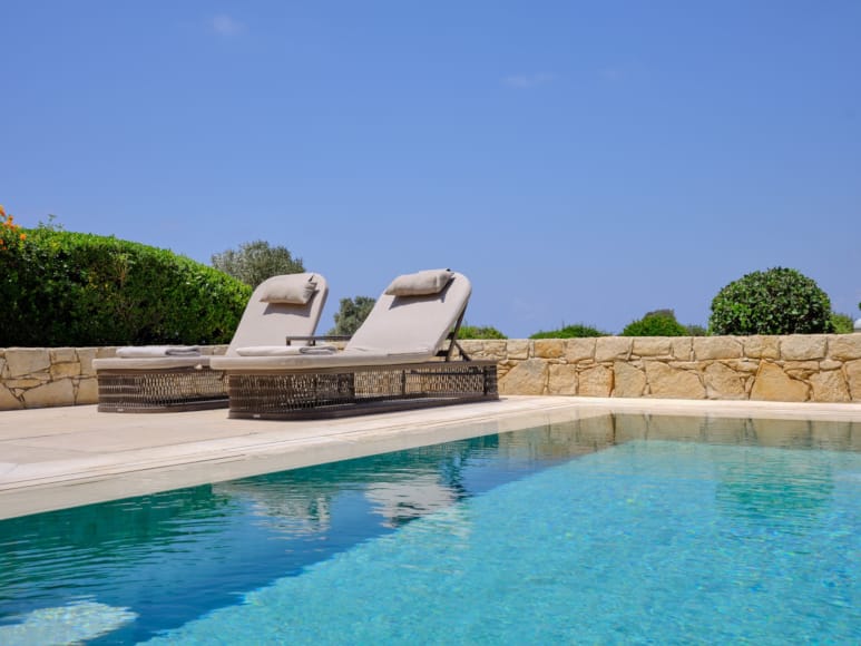 Deluxe Double Room Private Pool Golf & Sea View | Aphrodite Hills